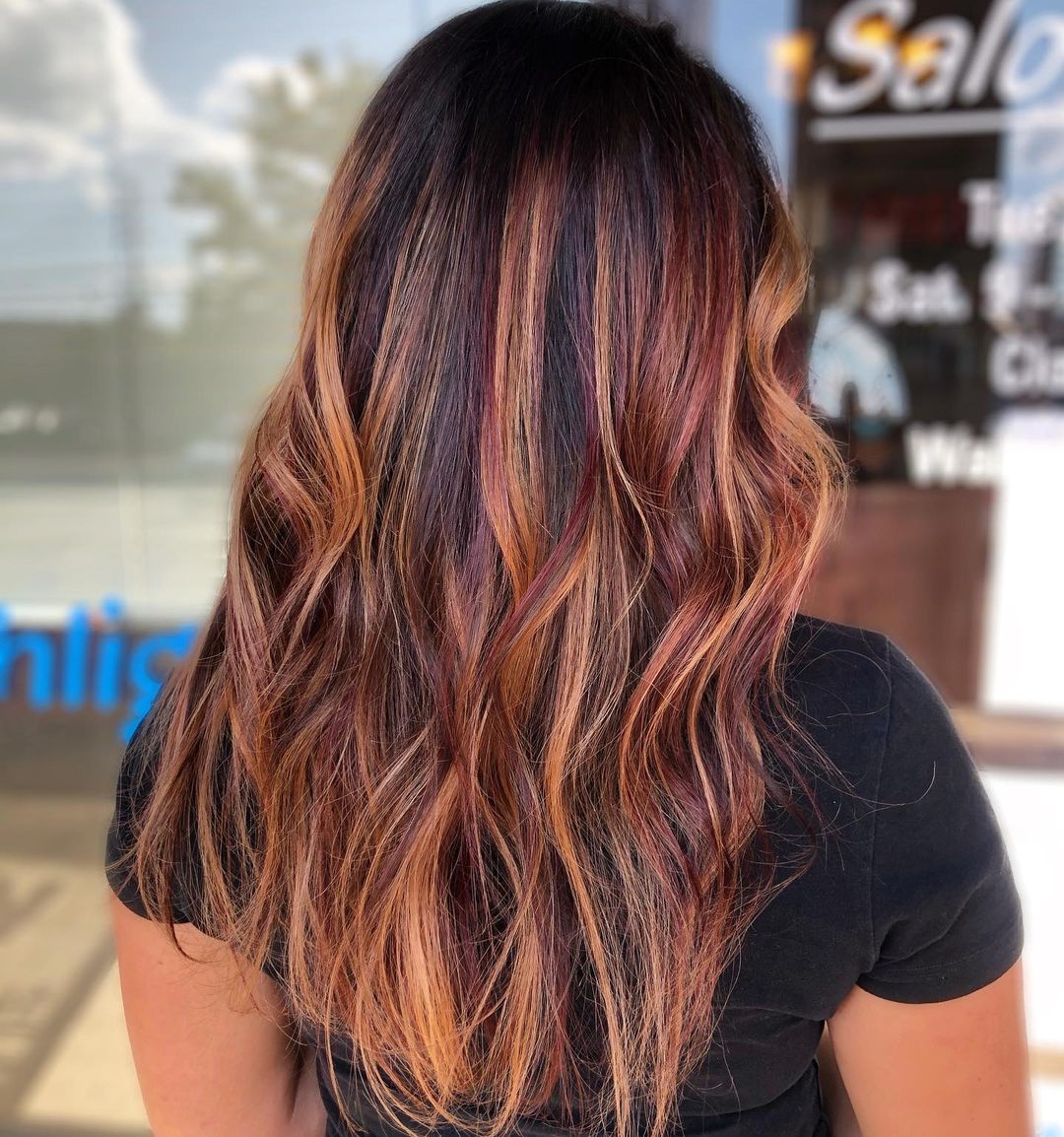 2021 Karamel Kahve Saç Rengi ve Modelleri – Güzellik Trendleri