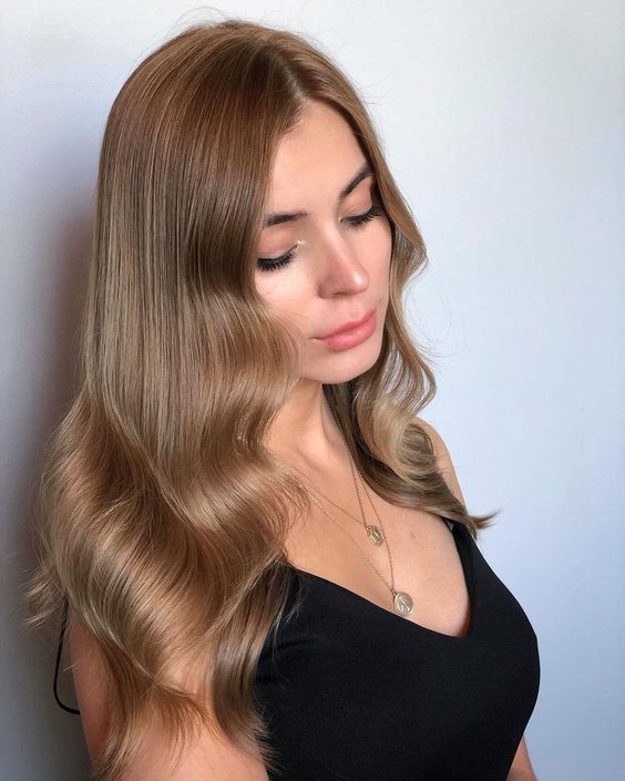 En Güzel 50 Bal Köpüğü Saç Rengi ve Modelleri – Güzellik Trendleri